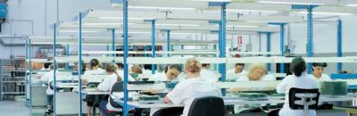 Banchi da lavoro per elettronica e officina | ELMI